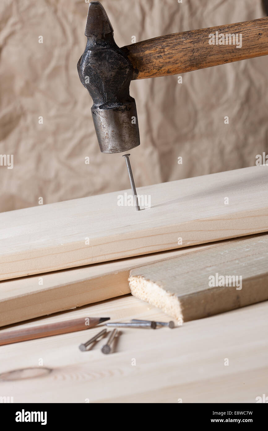 Hammer and nails hi-res stock photography and images - Alamy