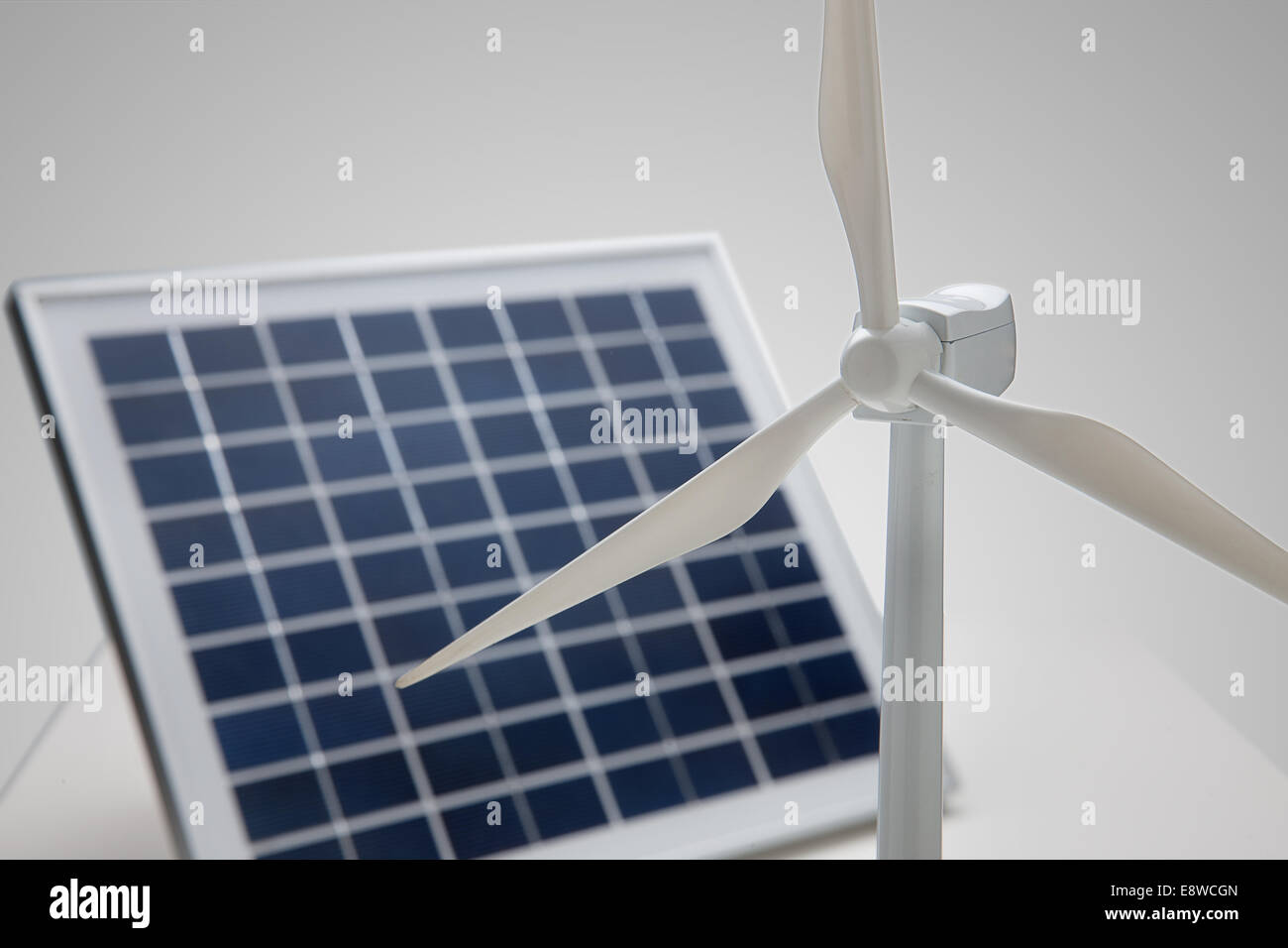 Wind turbine spinning solar panels hi-res stock photography and images ...