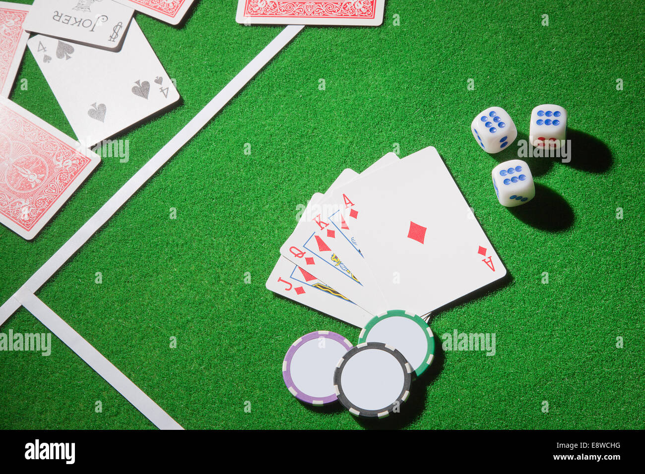 Dice frame hi-res stock photography and images - Alamy