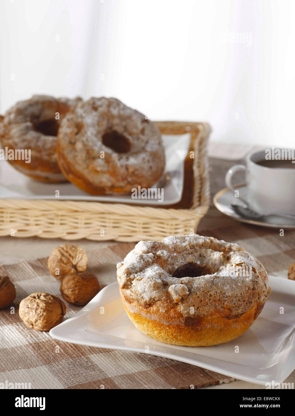 Traditional chinese bagels hi-res stock photography and images - Alamy