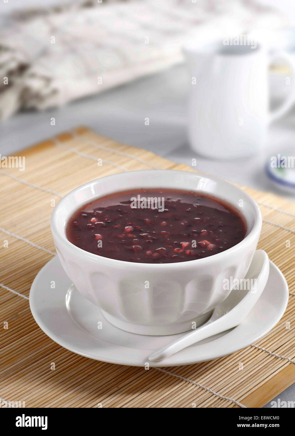 Traditional chinese breakfast bean hi-res stock photography and images ...