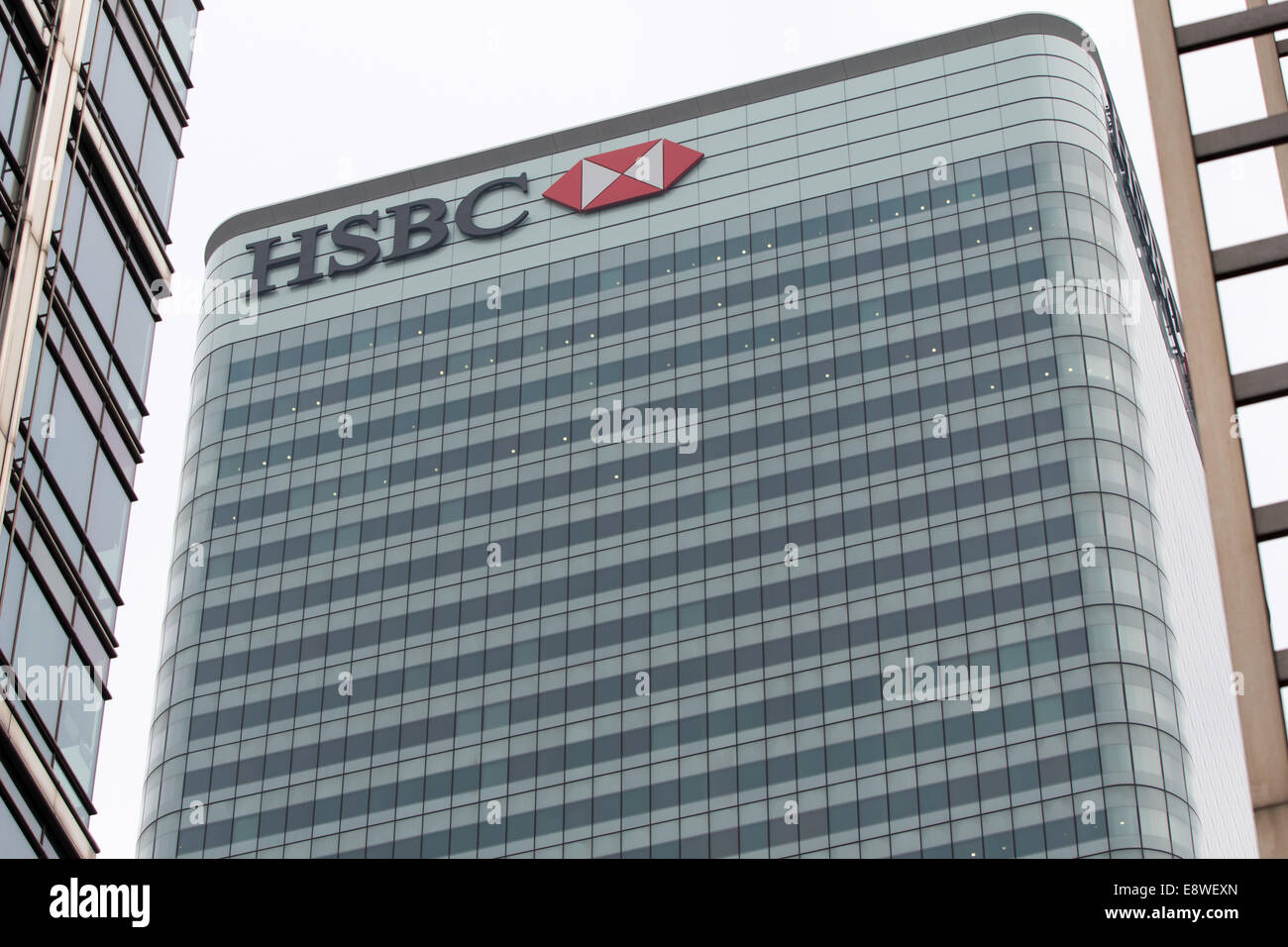 HSBC building at Canary Wharf London skyline Stock Photo - Alamy
