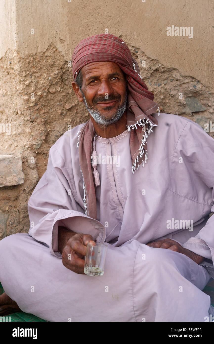 Omani man hi-res stock photography and images - Alamy