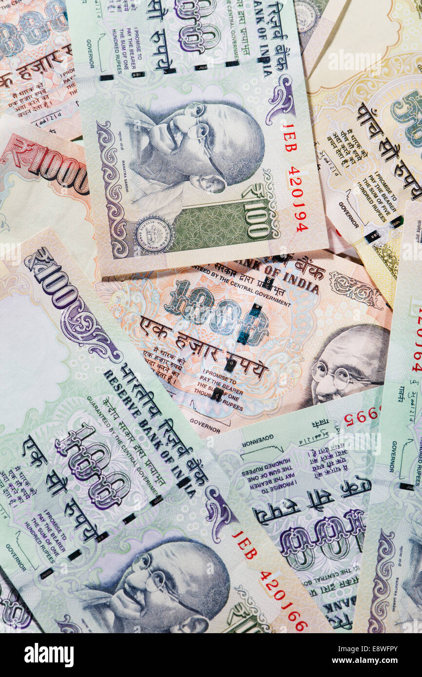 Indian cash hi-res stock photography and images - Alamy