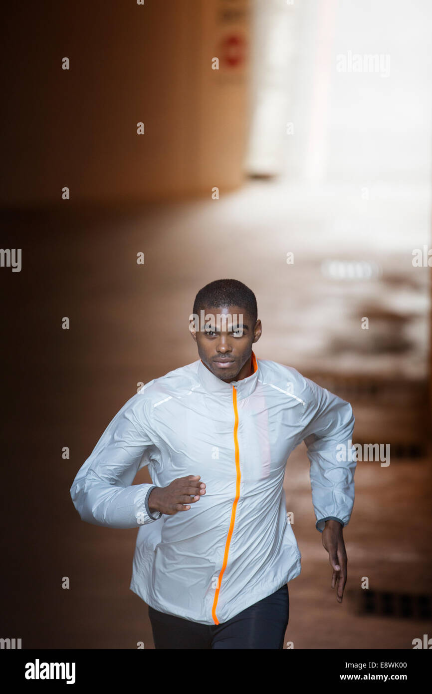 Man running fast on street hi-res stock photography and images - Alamy