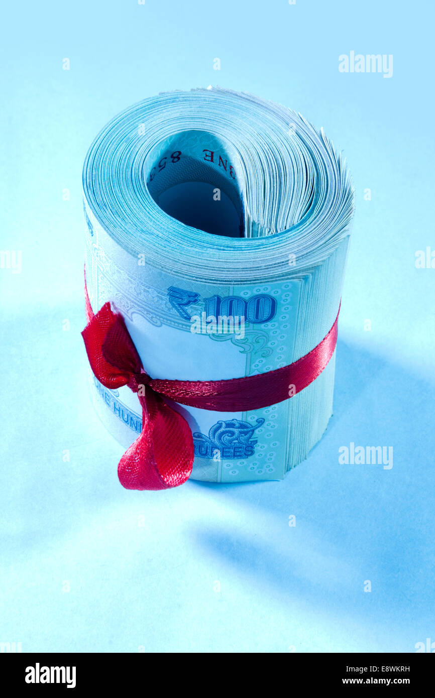 indian Currency Roll Stock Photo - Alamy
