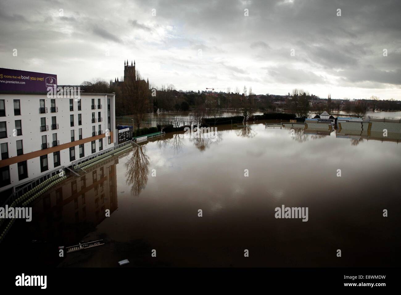 Worcester cricket ground. Flooding Worcester as the river severn bursts ...