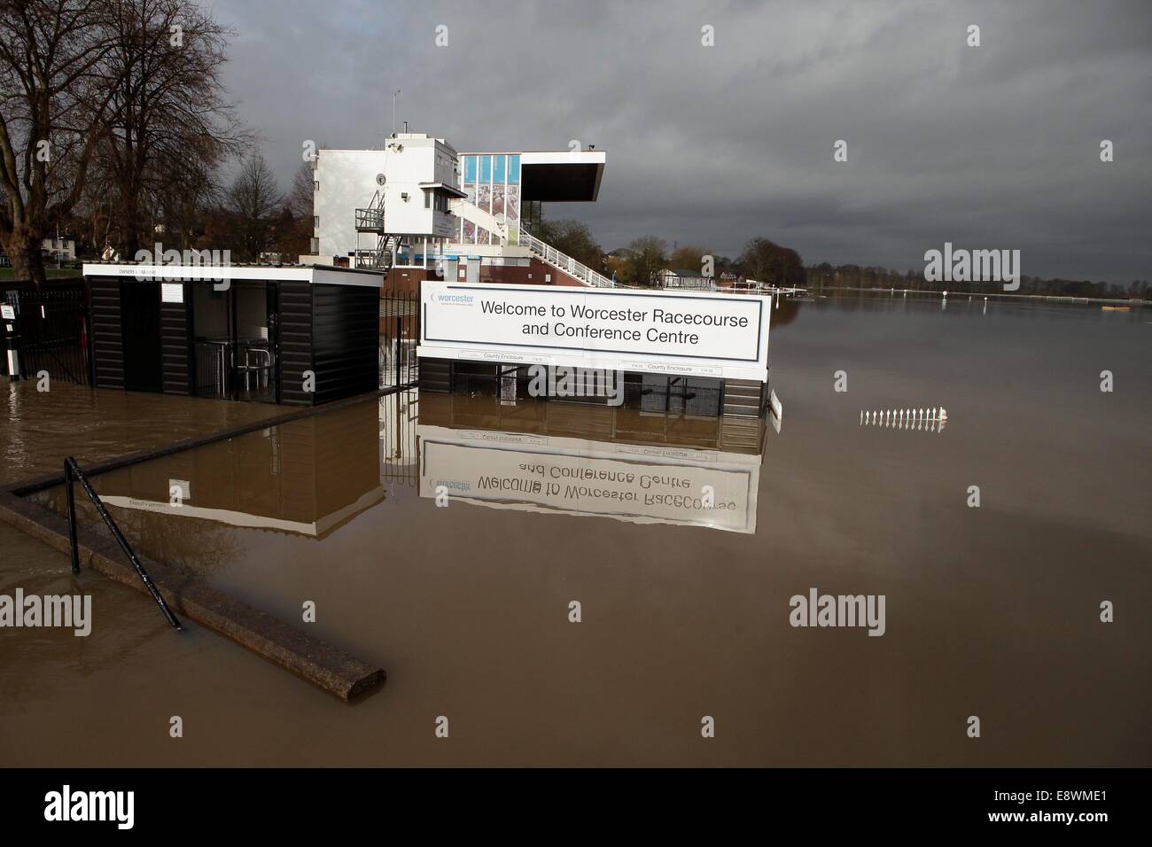 Worcester racecourse. Flooding Worcester as the river severn bursts its ...