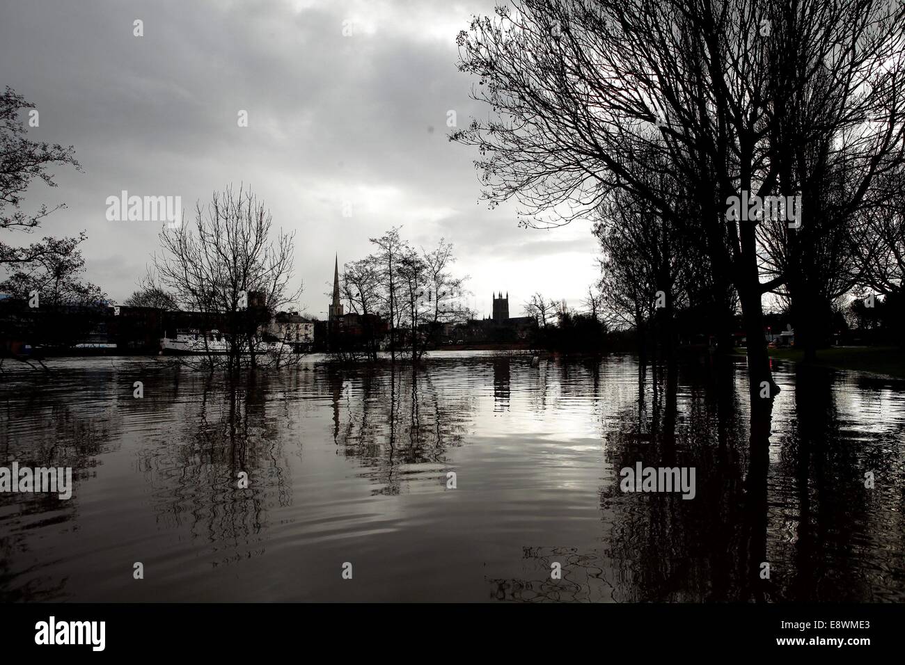 River severn flooding hi-res stock photography and images - Alamy