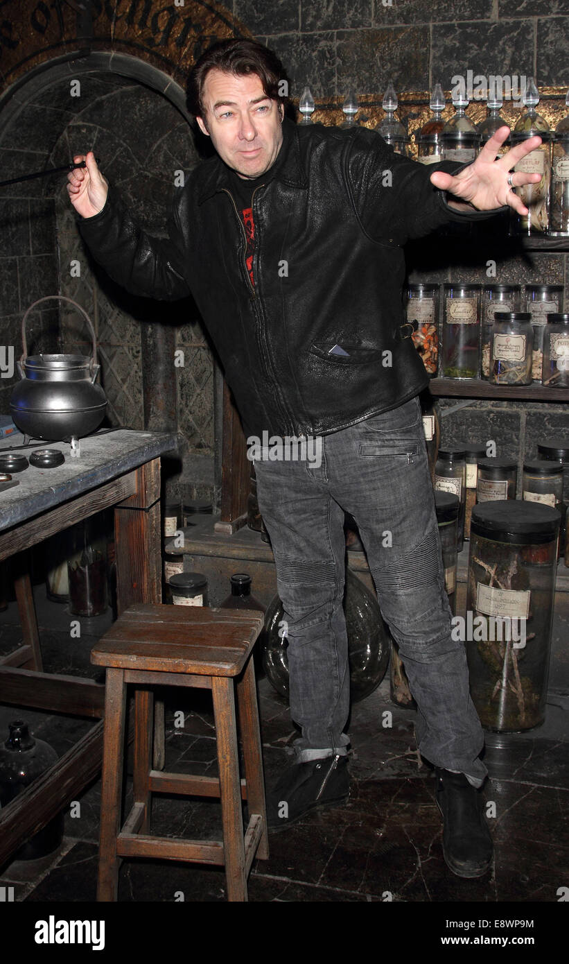 Harry potter studios dark arts hi-res stock photography and images - Alamy