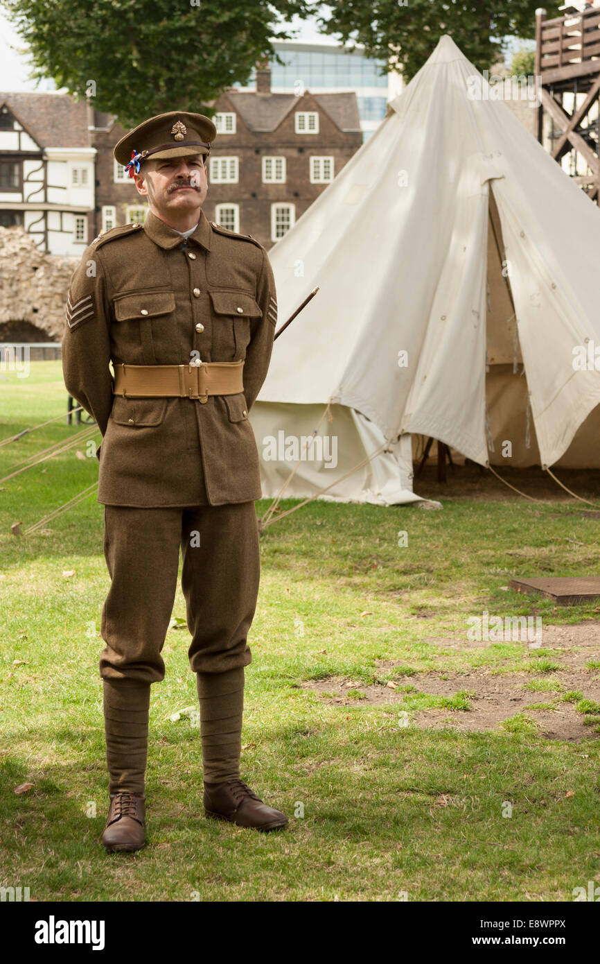 Men ww1 reenactment hi-res stock photography and images - Alamy