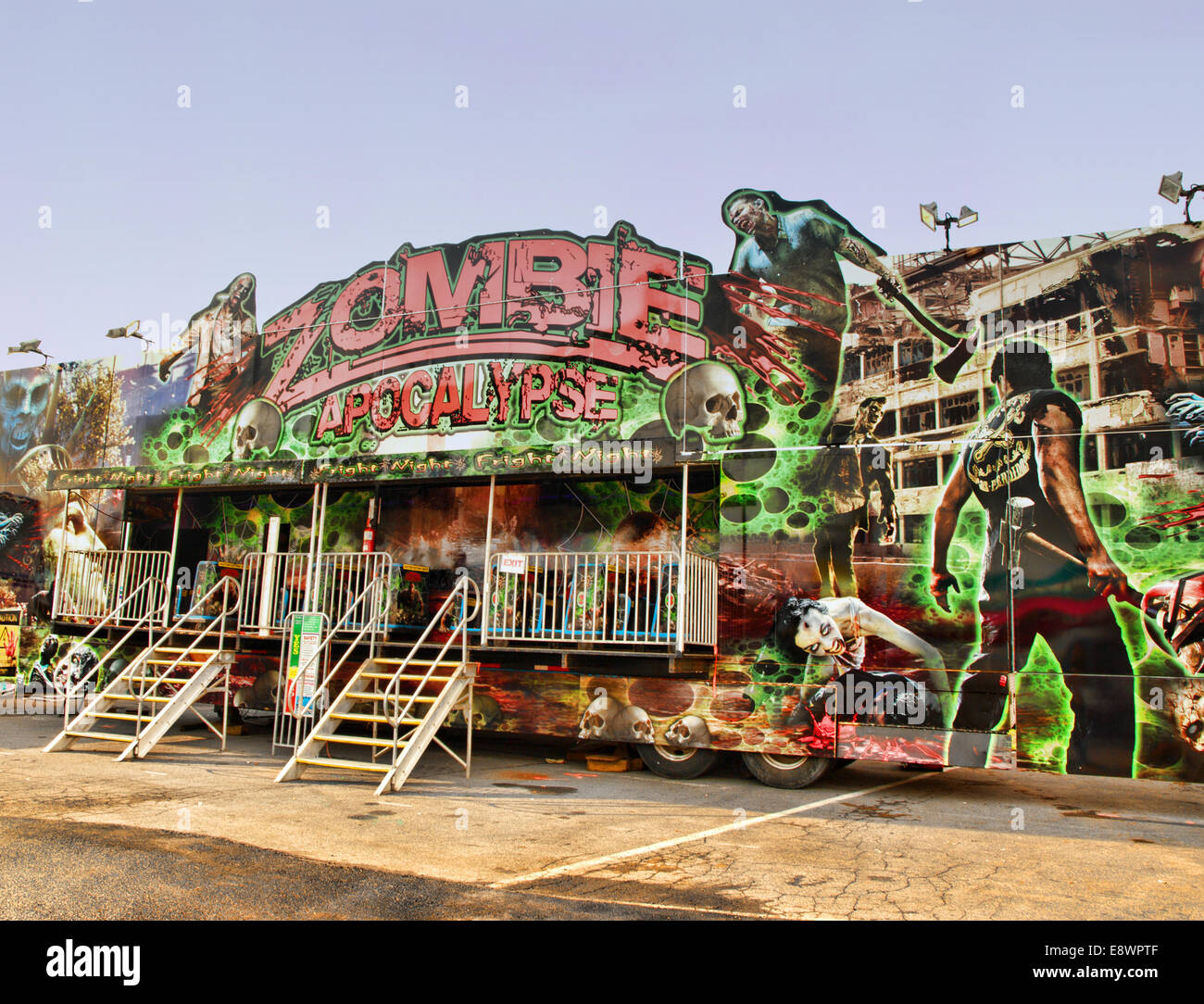 Zombie apocalypse hi-res stock photography and images - Alamy