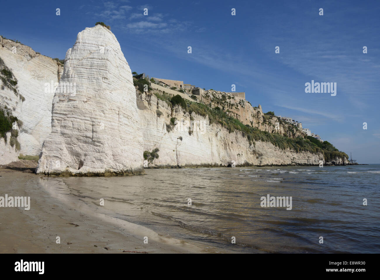 Pizzomunno beach, Vieste, Puglia, Italy Stock Photo - Alamy