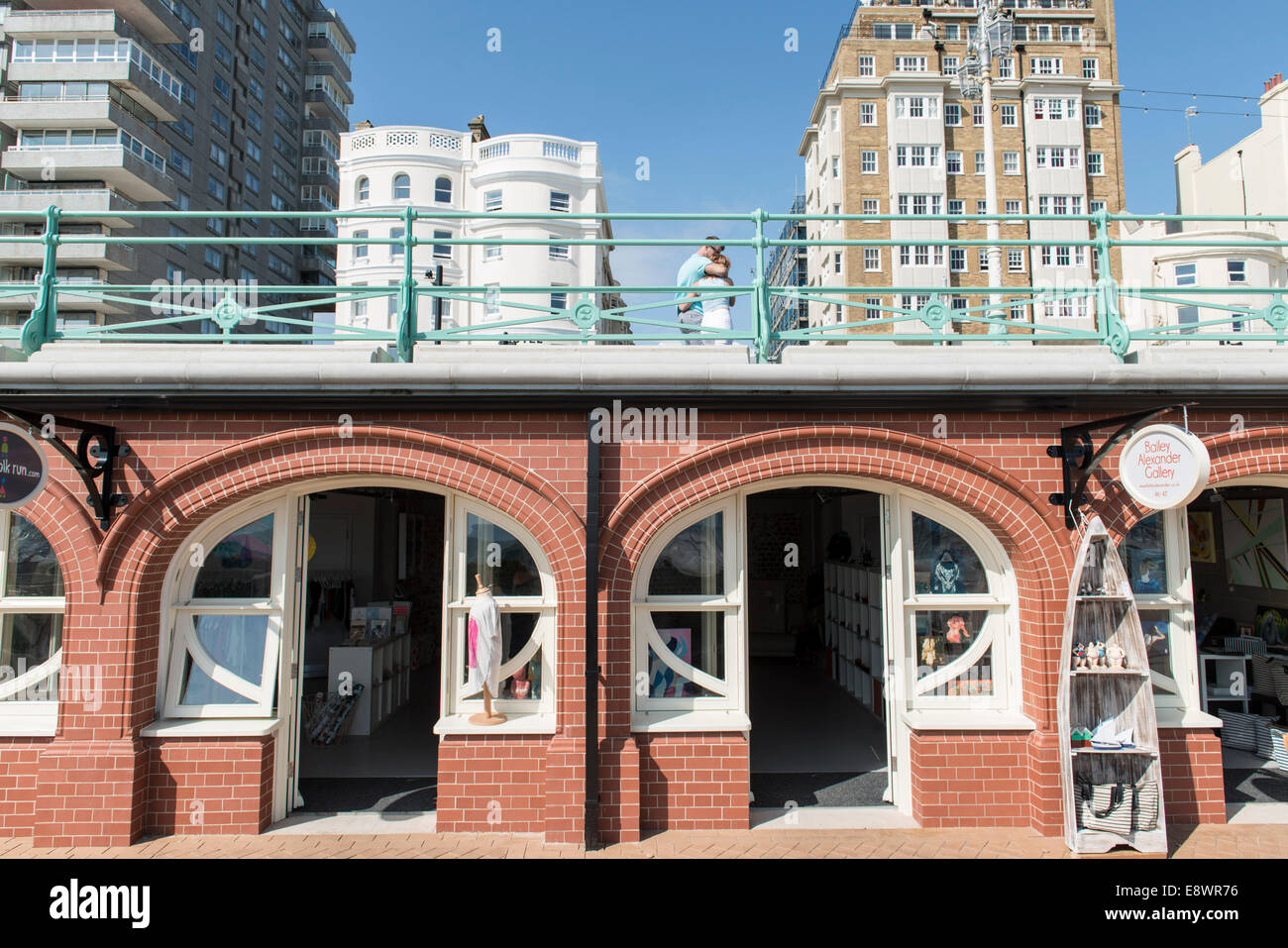 Travel / tourist images of Brighton and Hove, sussex, england, sea ...