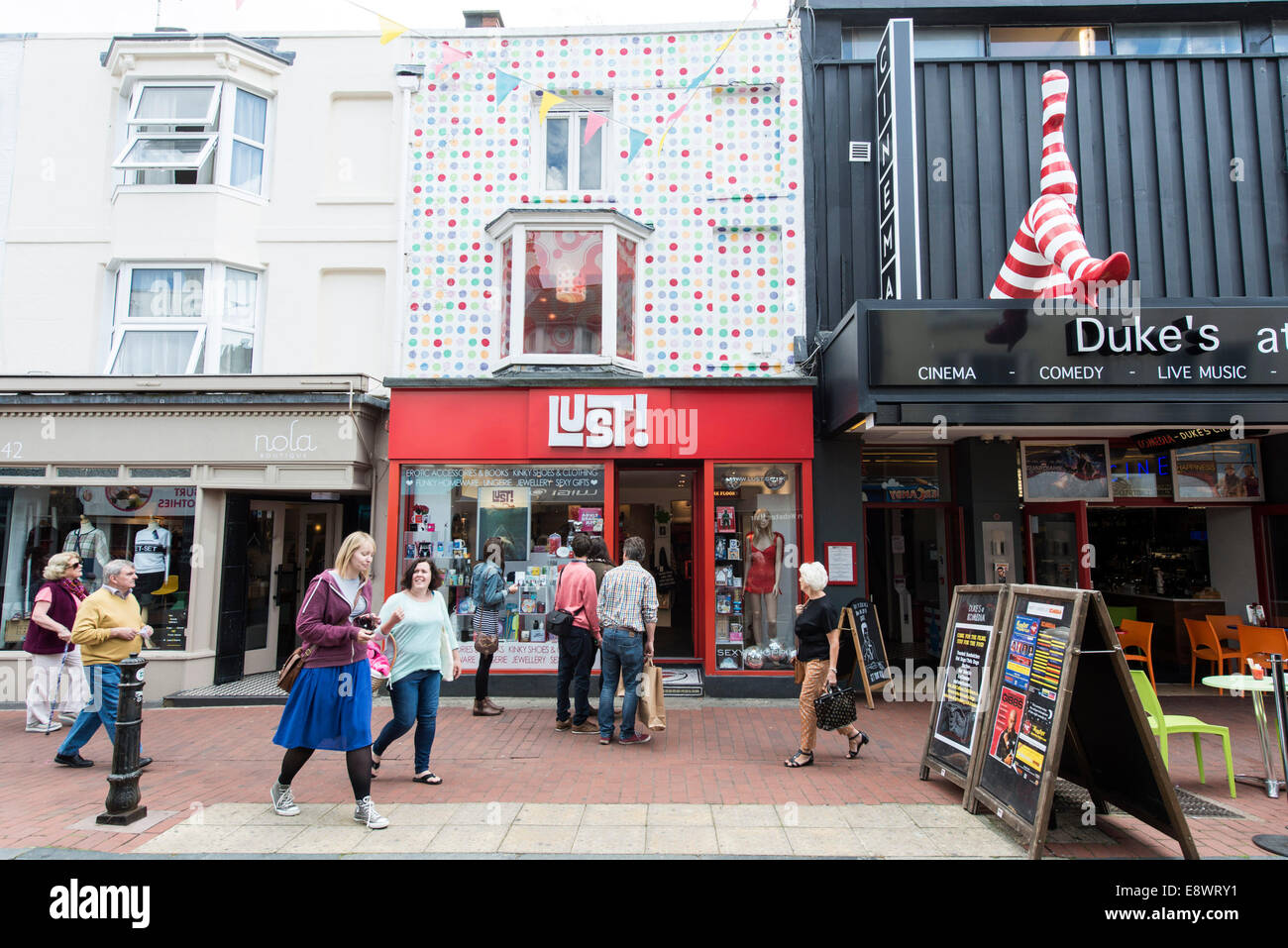 Travel / tourist images of Brighton and Hove, sussex, england, sea ...