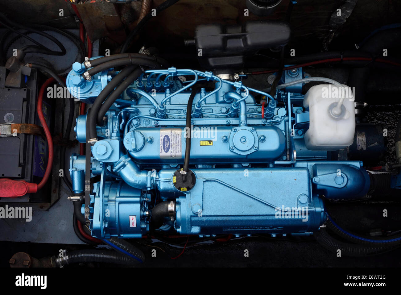 Inboard boat hi-res stock photography and images - Alamy