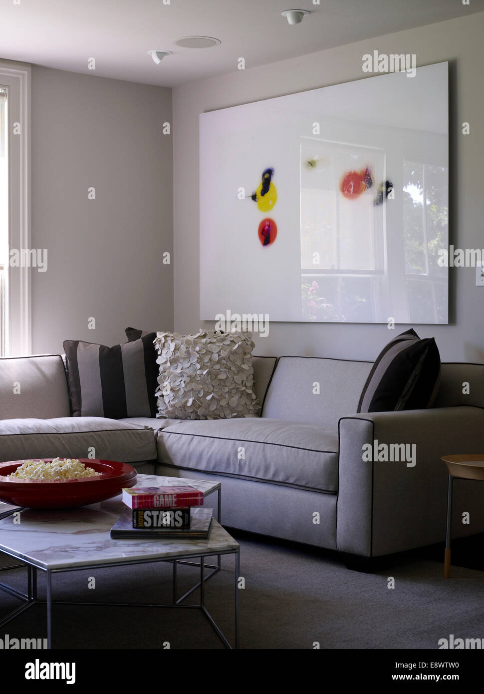 Family room in Jane Dillon-designed contemporary US home Stock Photo ...