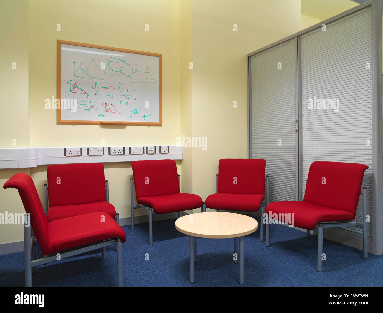 Waiting room red chairs hi-res stock photography and images - Alamy