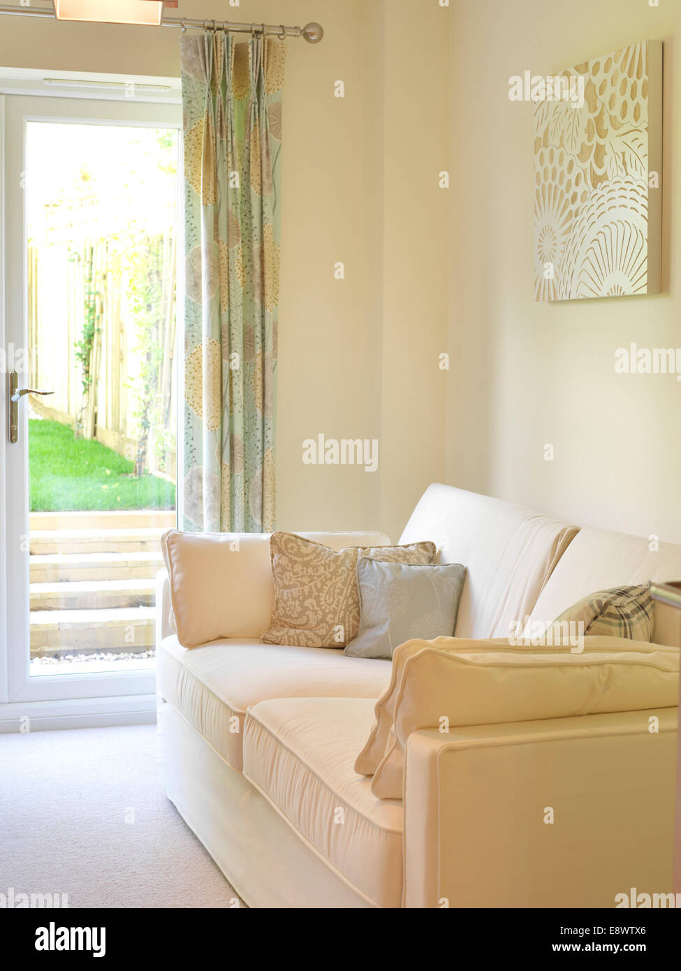 Glass door with curtains hi-res stock photography and images - Alamy