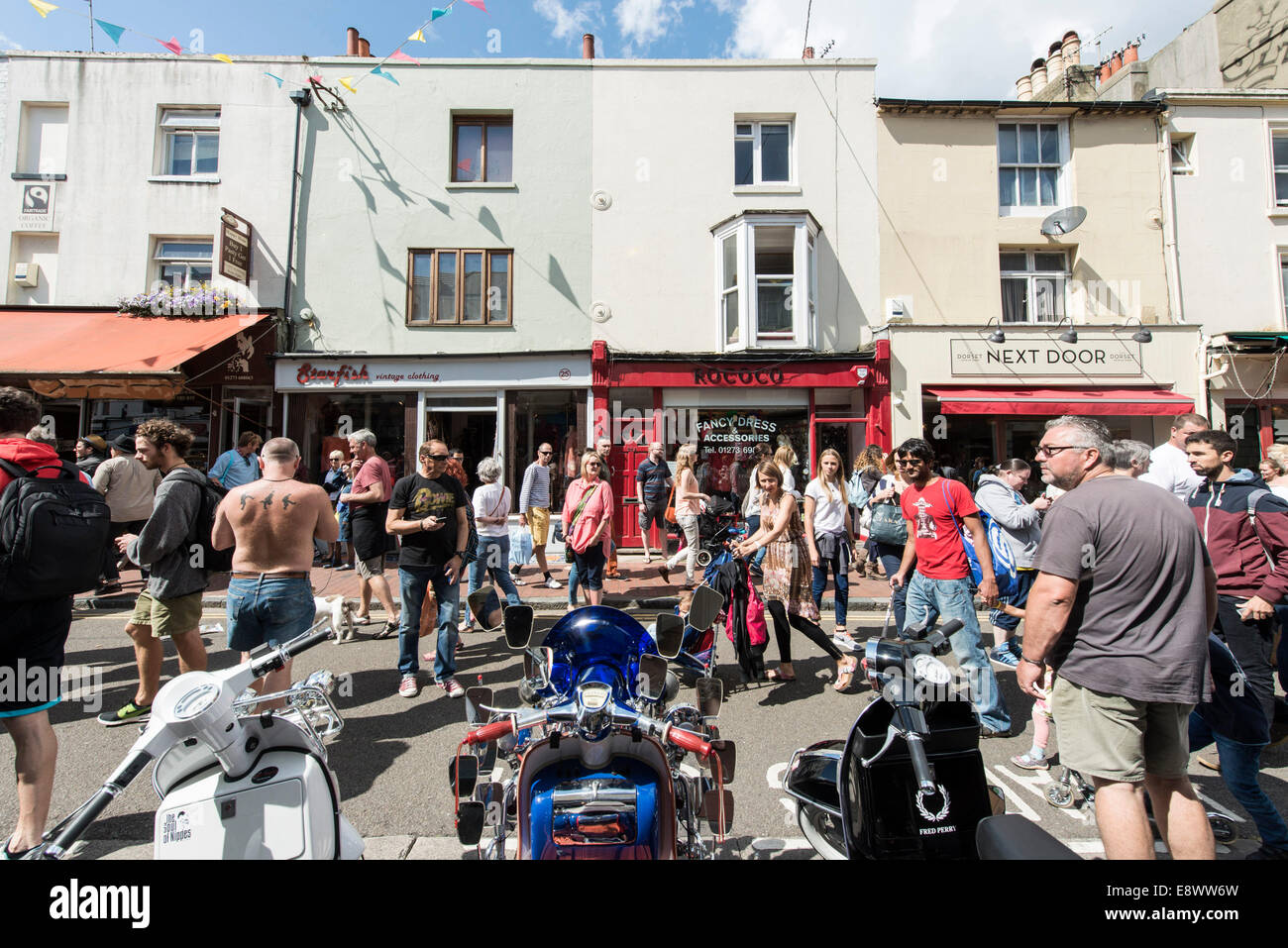 Travel / tourist images of Brighton and Hove, sussex, england, sea ...