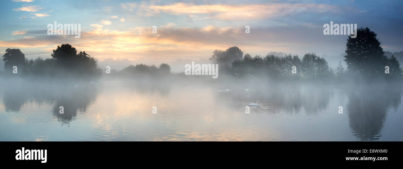Clumber Park lake sunrise, October 2014 Stock Photo - Alamy