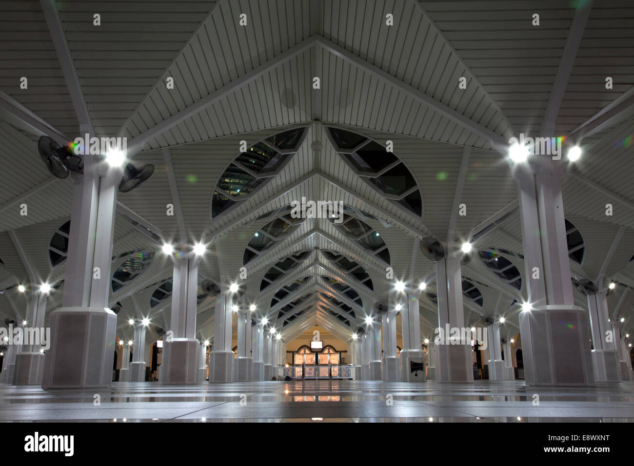 Masjid Asy-Syakirin Muslim Mosque in Kuala Lumpur City Center Park at ...