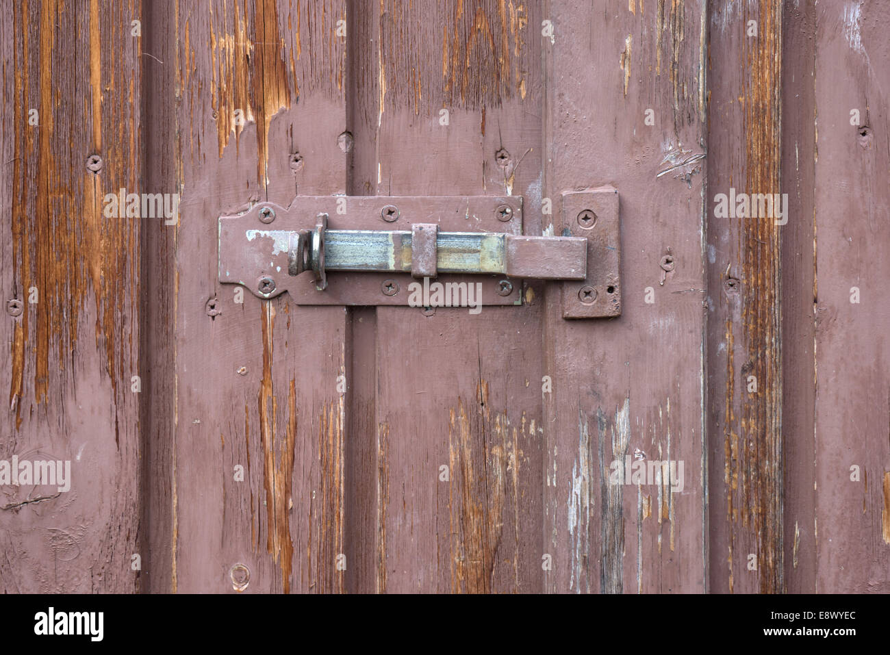 Old gate latch hi-res stock photography and images - Alamy