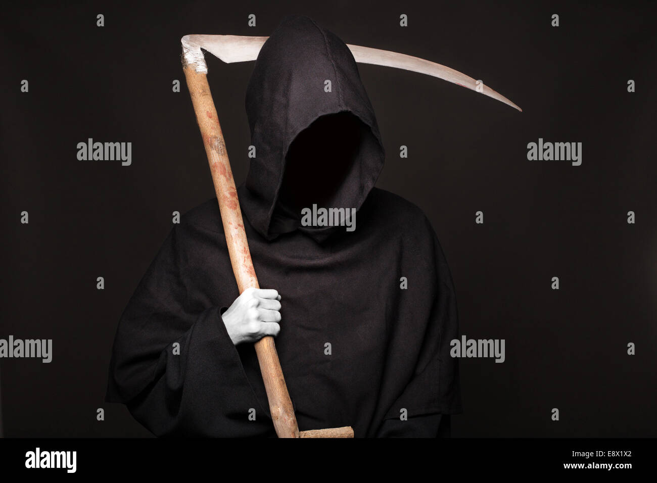 Grim reaper hi-res stock photography and images - Alamy
