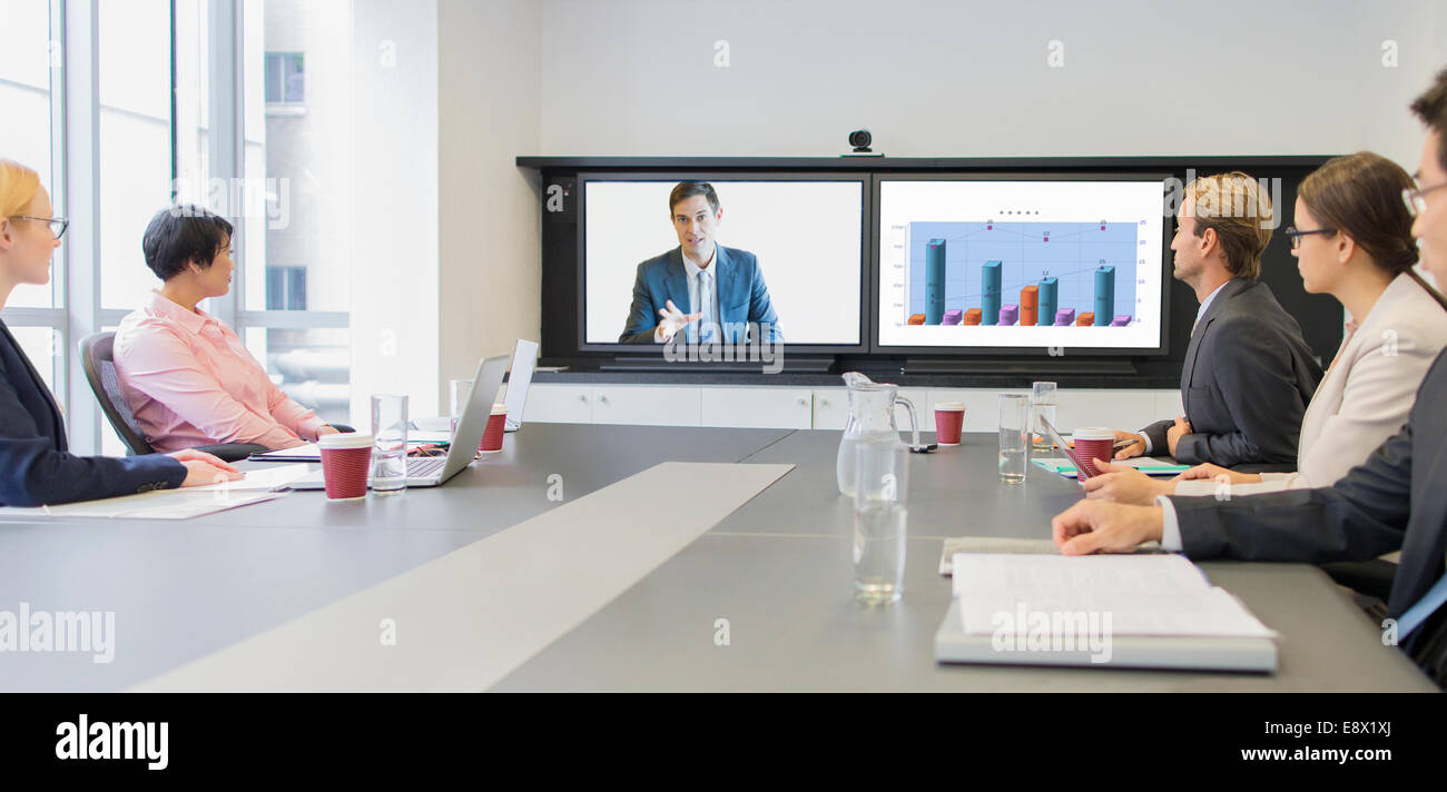 Using meeting hi-res stock photography and images - Alamy