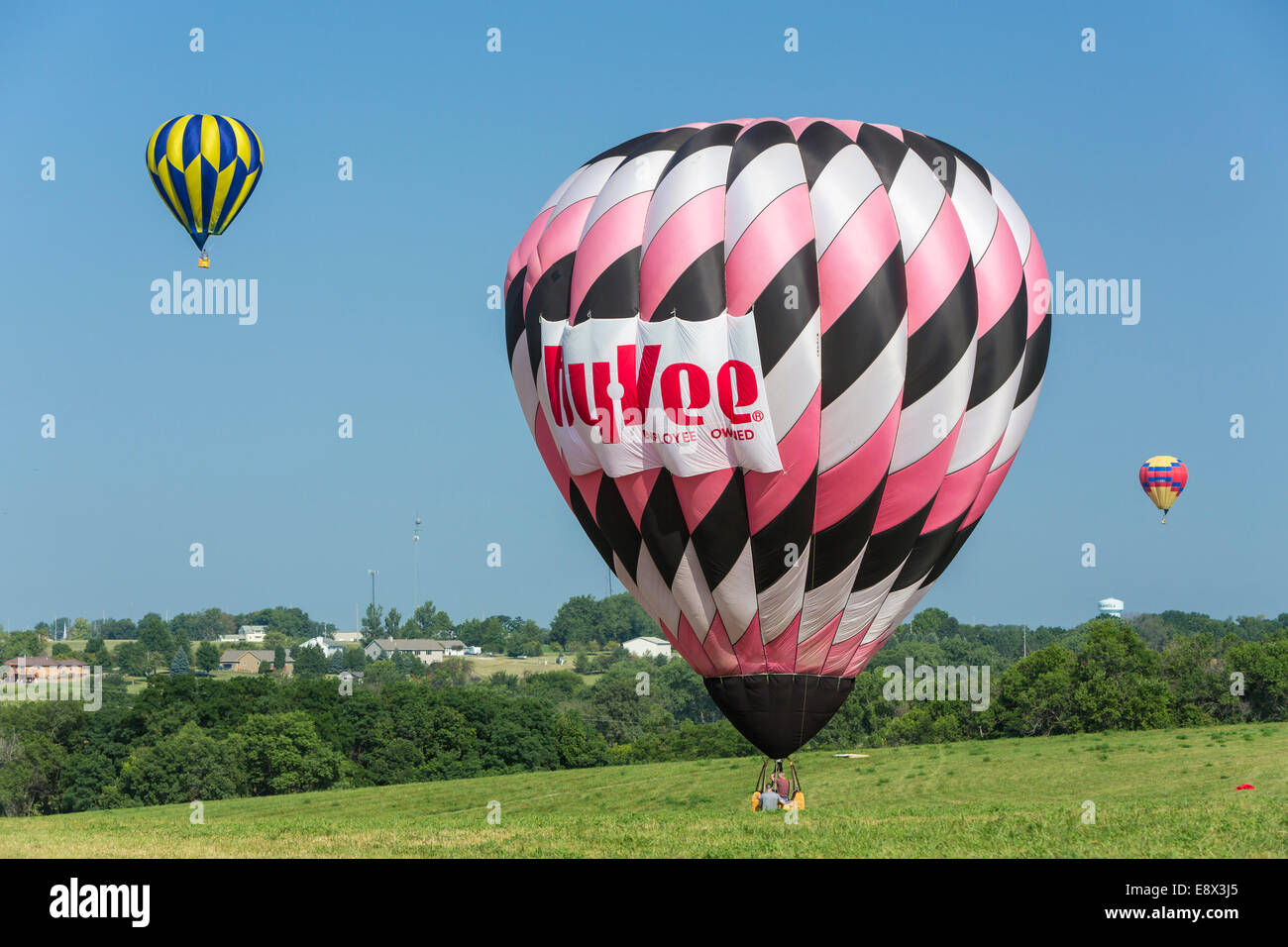 Hot air balloons at the 2014 National Hot Air Balloon Classic in ...