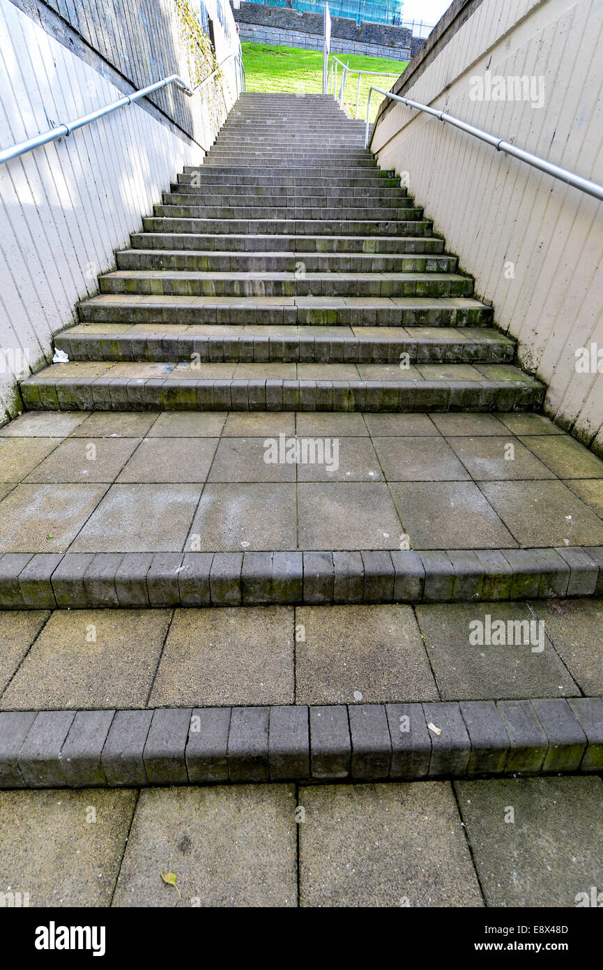 Steep staircase stairs steps hi-res stock photography and images - Alamy