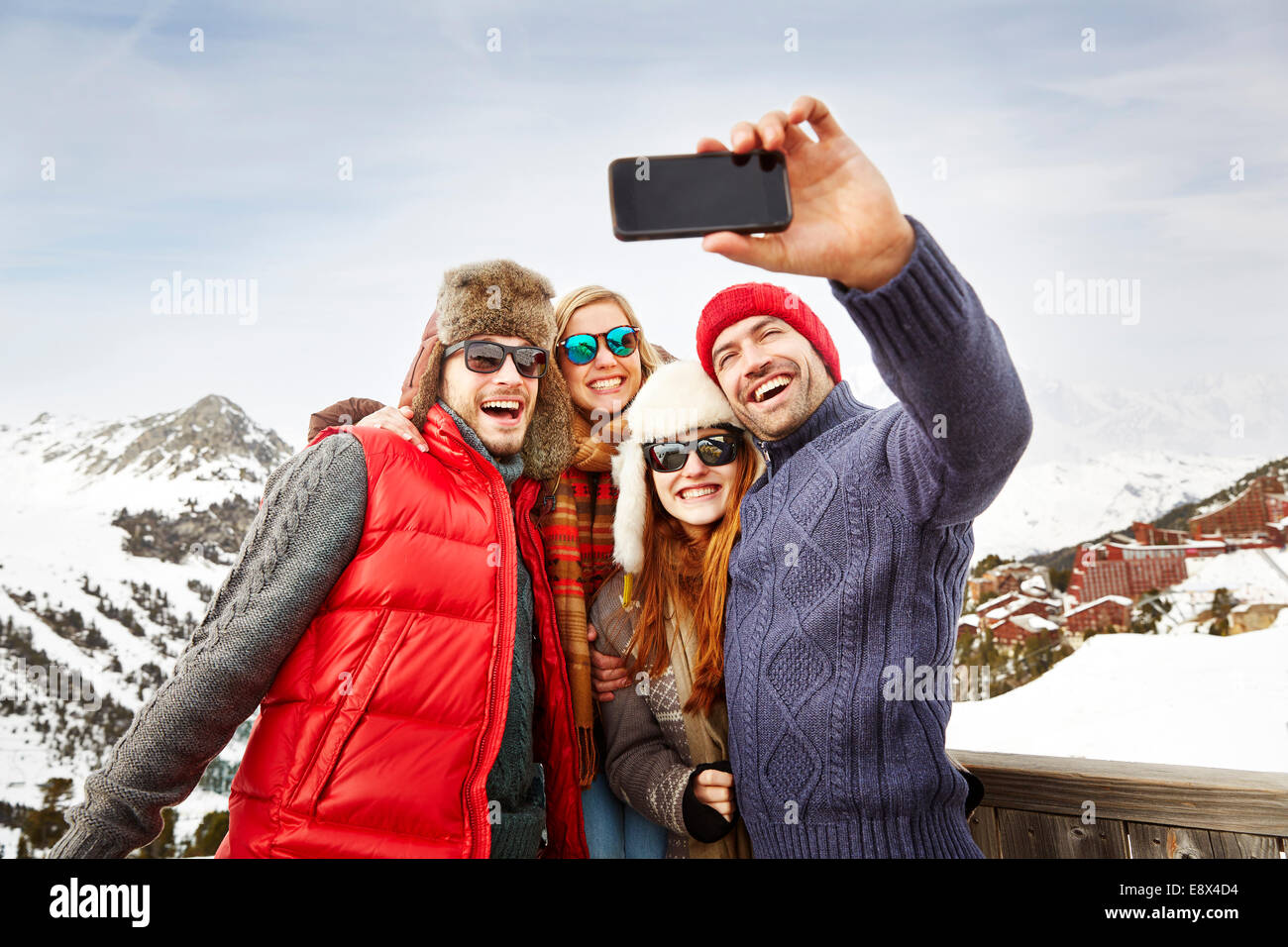 Taking picture hi-res stock photography and images - Alamy