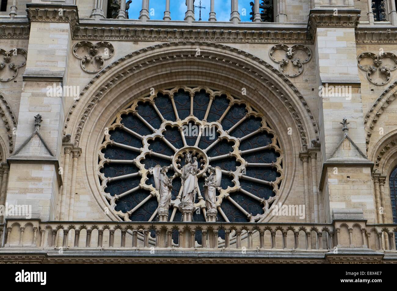 Cathedrale notre dam hi-res stock photography and images - Alamy