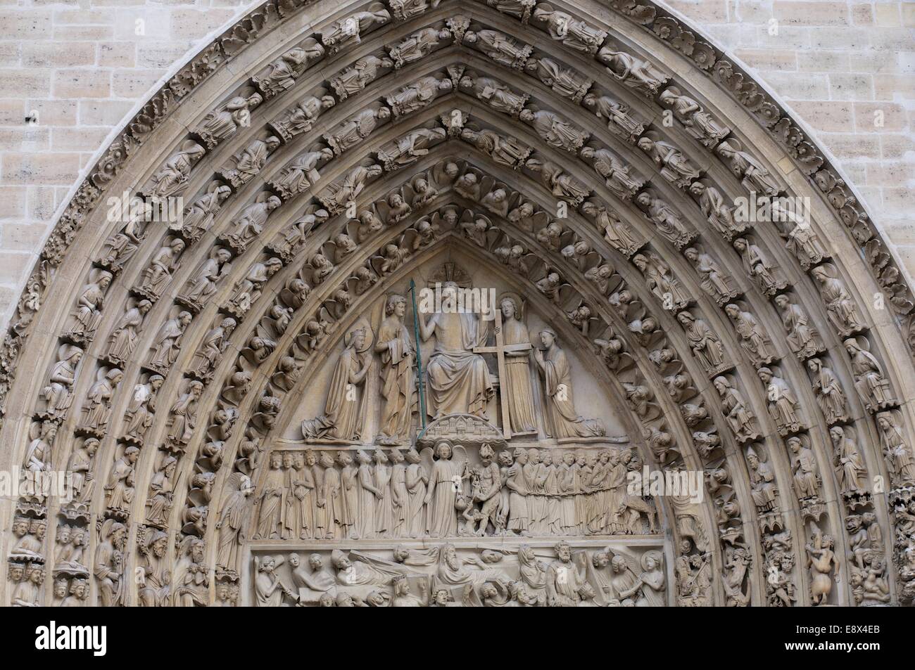 Cathedrale notre dam hi-res stock photography and images - Alamy