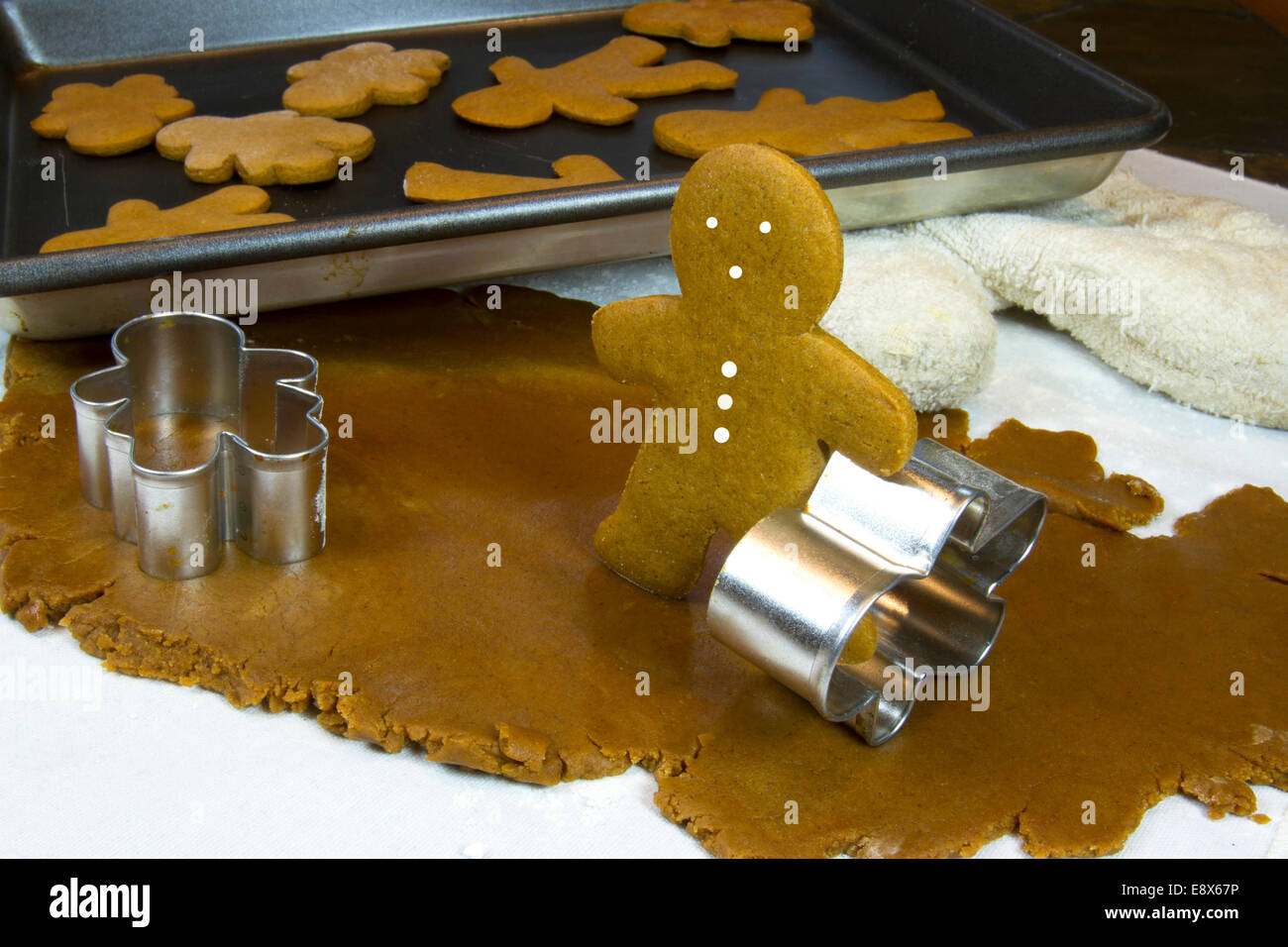 Gingerbread man rolling pin hi-res stock photography and images - Alamy
