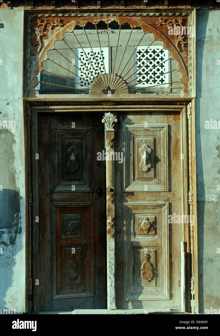 Traditional wooden door in Bahrain, 1974 Stock Photo - Alamy