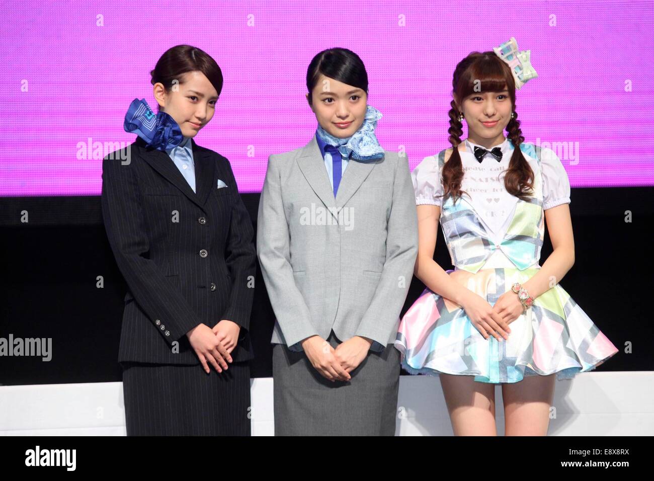 Members japanese idol group akb48 hi-res stock photography and images ...