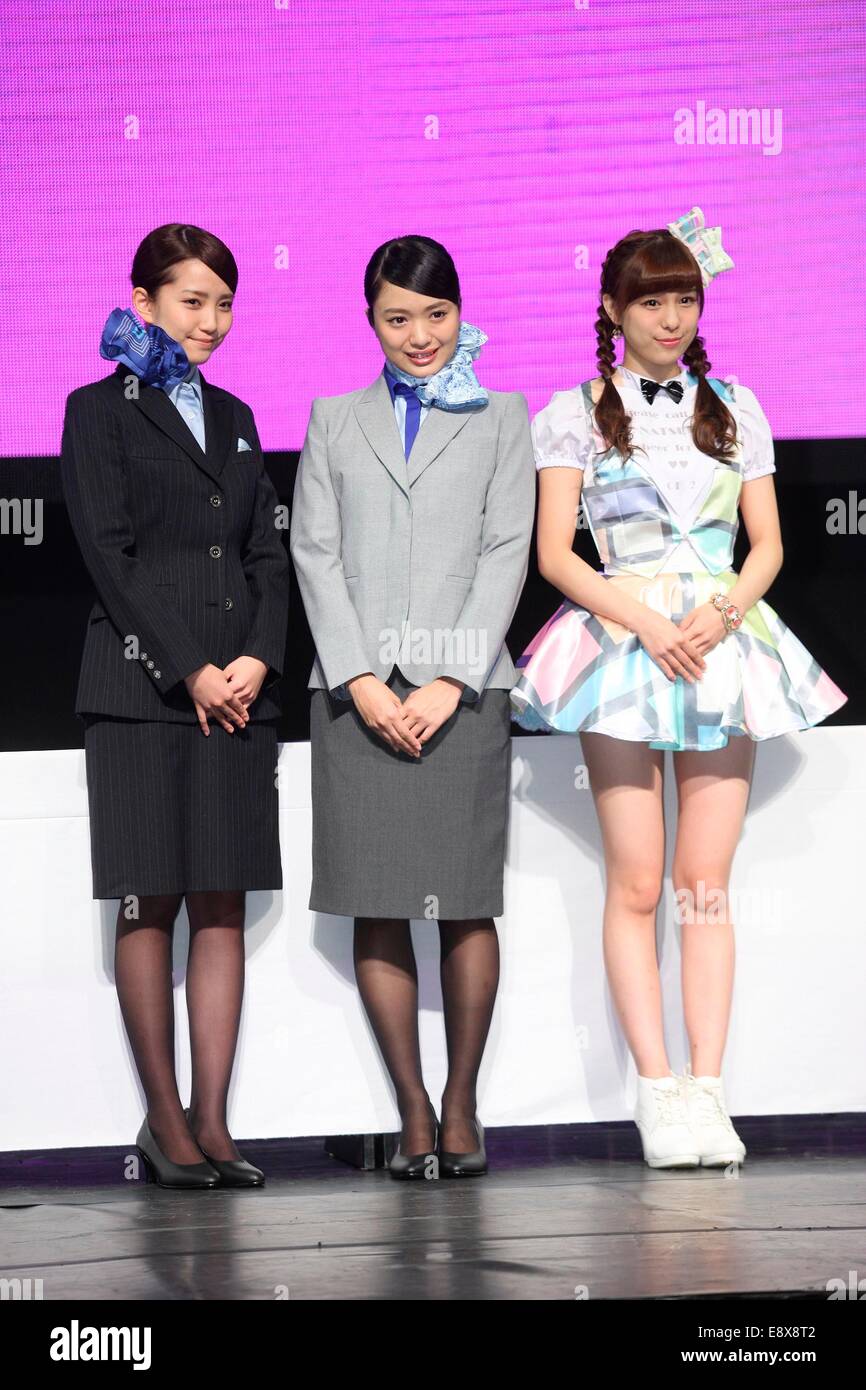Members japanese idol group akb48 hi-res stock photography and images ...