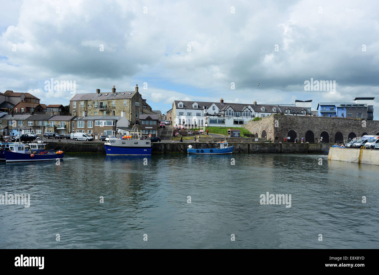 Inn seahouses hi-res stock photography and images - Alamy