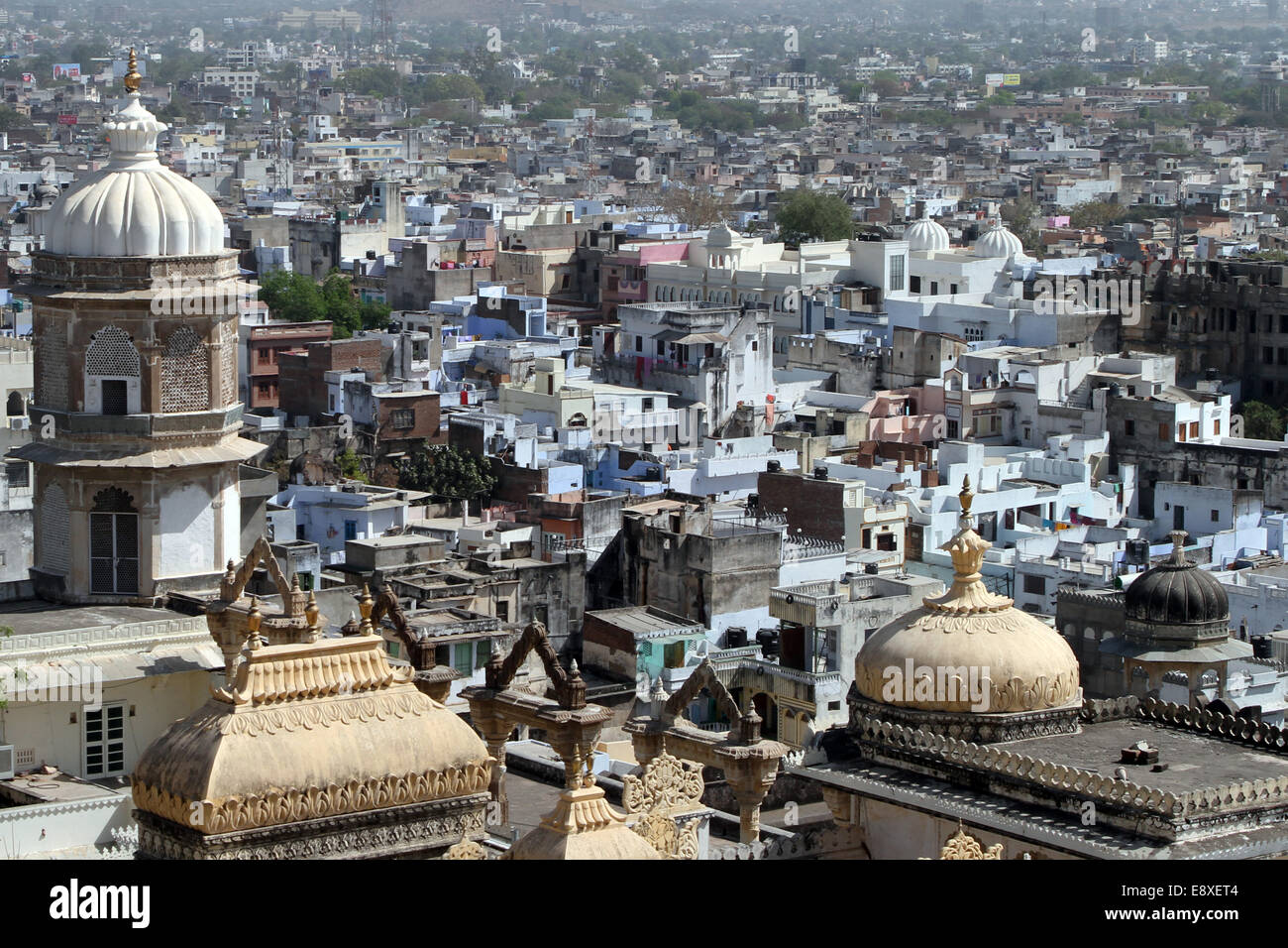 Modern india city hi-res stock photography and images - Alamy