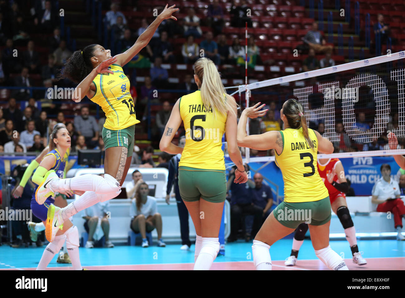 Milano, Italy. 8th Oct, 2014. 6Rodrigues Fernanda (BRA) Volleyball ...