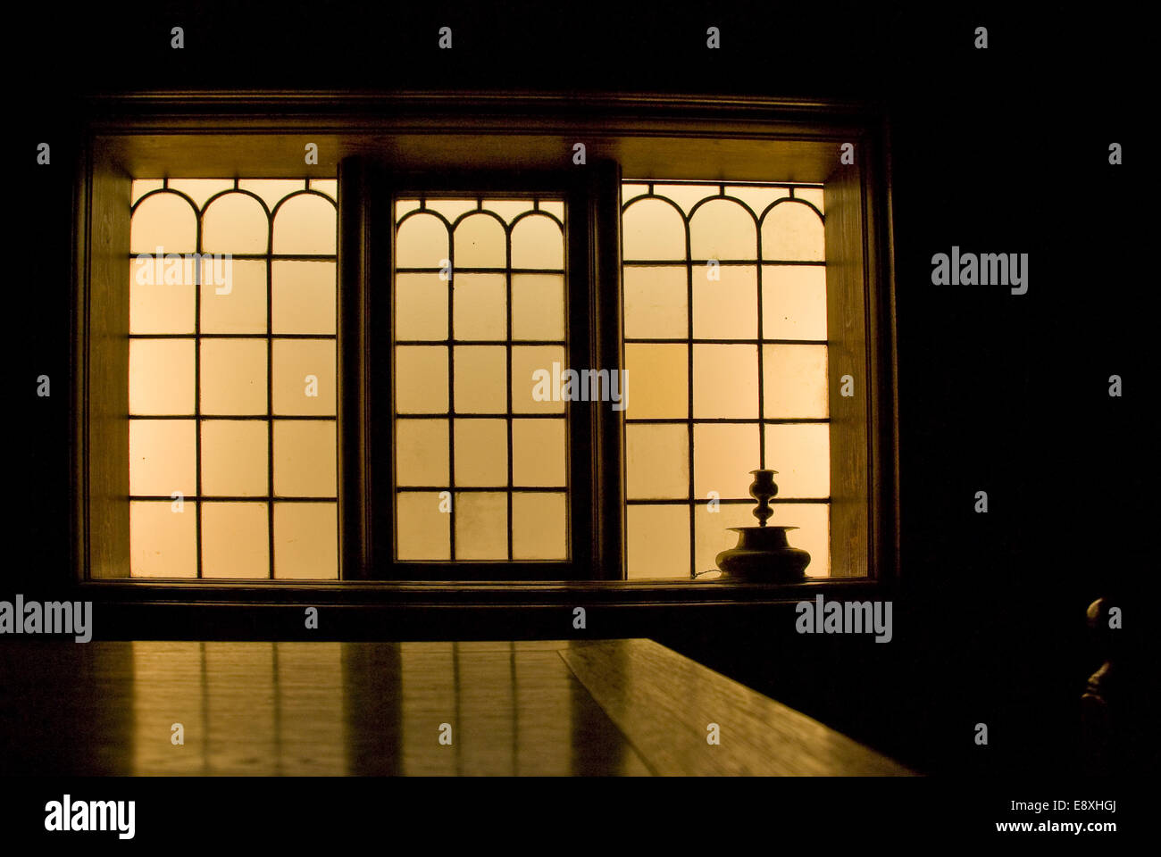 Blinded windows hi-res stock photography and images - Alamy