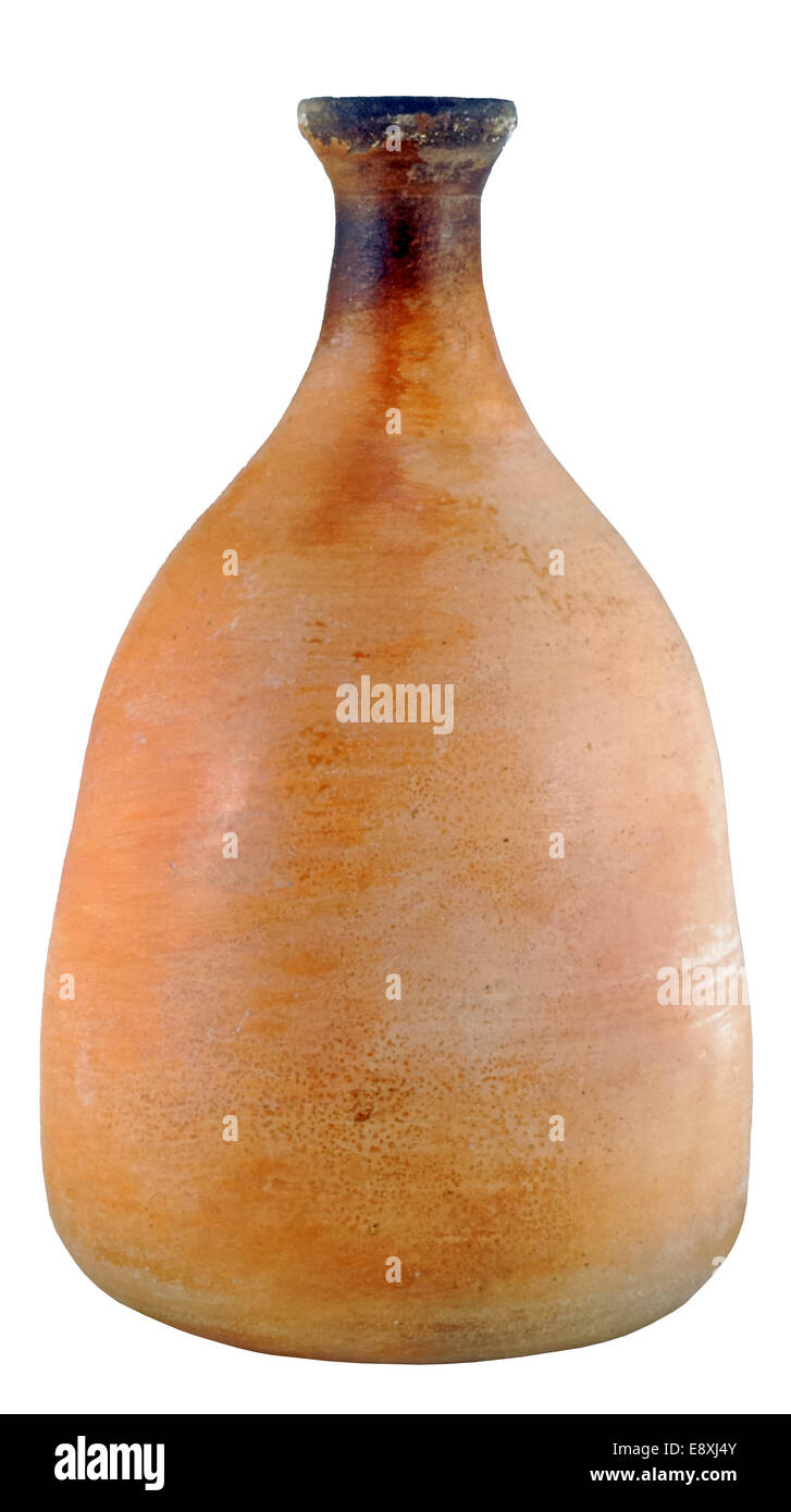 Red clay flower pot Cut Out Stock Images & Pictures - Alamy