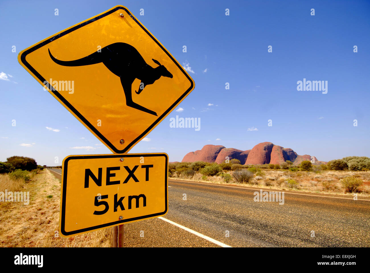 Kangaroo road sign Stock Photo - Alamy