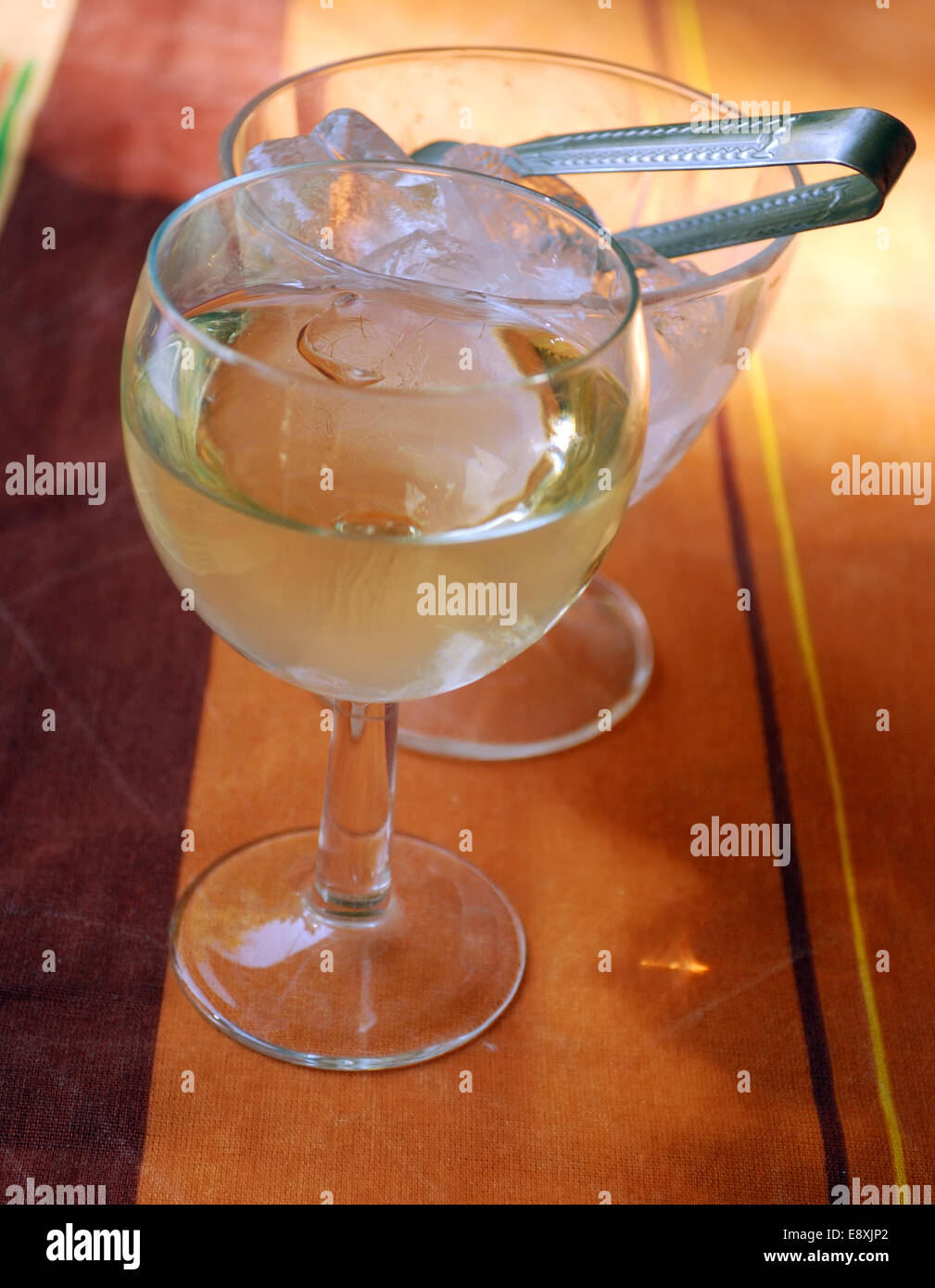 Swizzle cocktail hi-res stock photography and images - Alamy