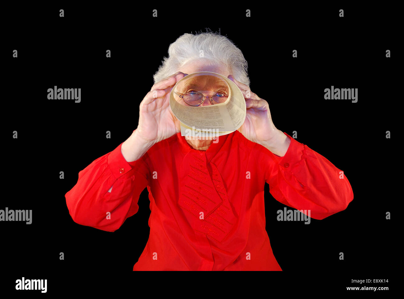 Portrait Of Elderly Woman With A Newspaper Stock Photo Alamy portrait-of-elderly-woman-with-a-newspaper-stock-photo-alamy