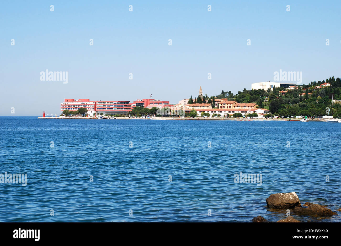 Green maritime beach seaside hi-res stock photography and images - Alamy