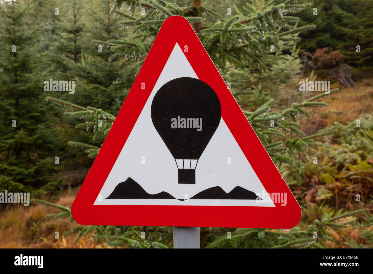 Flying Triangle Stock Photos & Flying Triangle Stock Images - Alamy