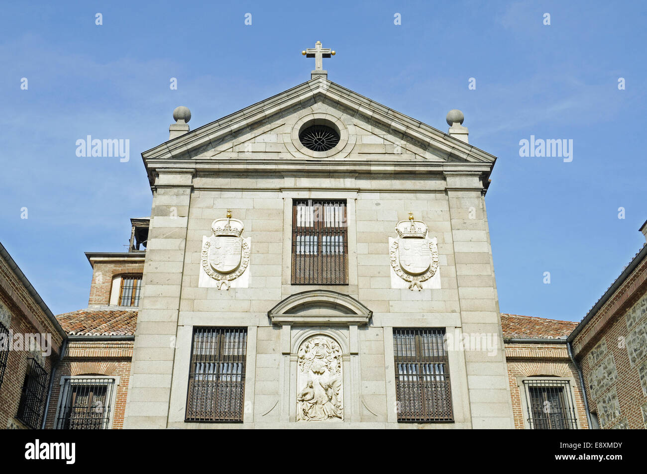 Real monasterio hi-res stock photography and images - Alamy