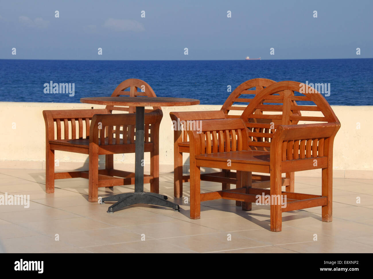 Mediterranean seaside hi-res stock photography and images - Alamy